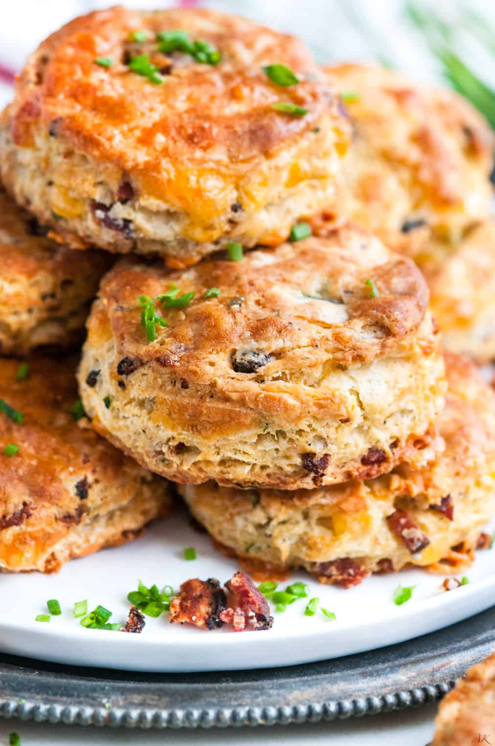 Flaky Bacon Cheddar Buttermilk Biscuits - Aberdeen's Kitchen