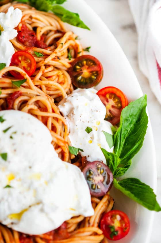 Simple Tomato Basil Spaghetti with Burrata - Aberdeen's Kitchen