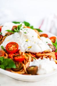 Simple Tomato Basil Spaghetti with Burrata - Aberdeen's Kitchen