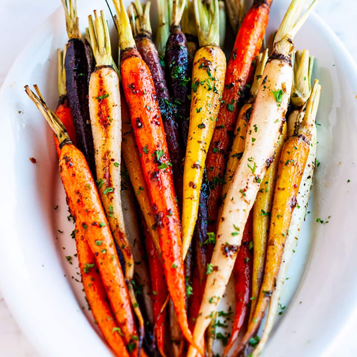 Honey Garlic Roasted Carrots - Aberdeen's Kitchen