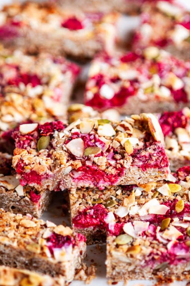 Healthy Raspberry Coconut Granola Bars - Aberdeen's Kitchen
