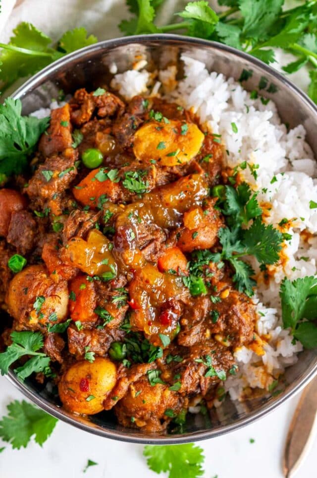 Instant Pot Beef Curry - Aberdeen's Kitchen