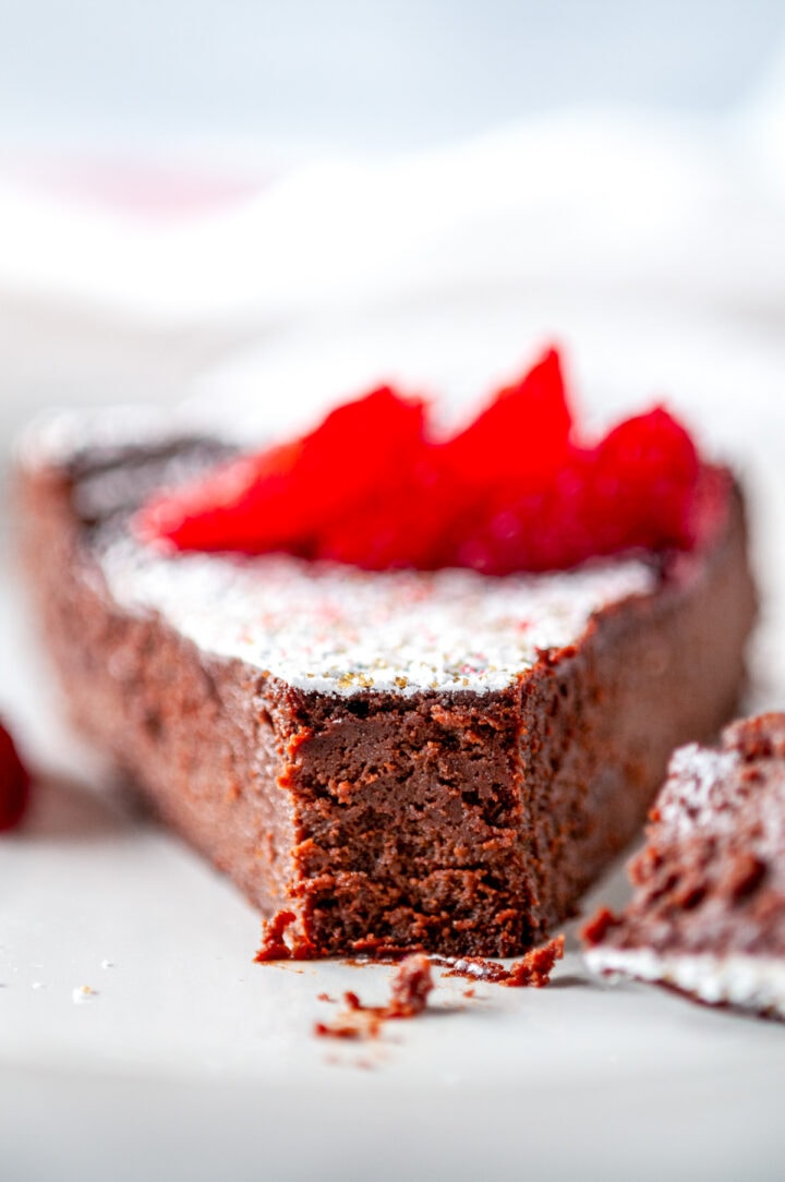 Chocolate Raspberry Flourless Cake - Aberdeen's Kitchen